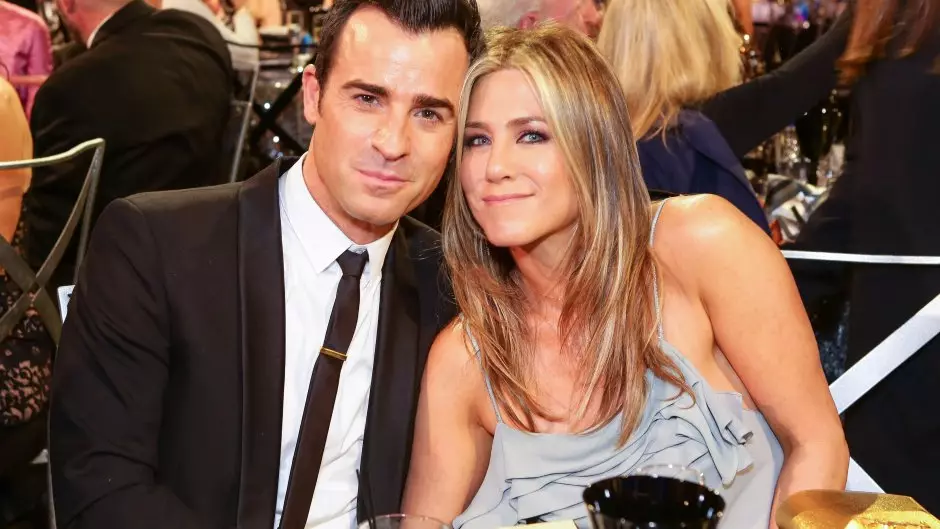 jennifer-aniston-justin-theroux-caruurta