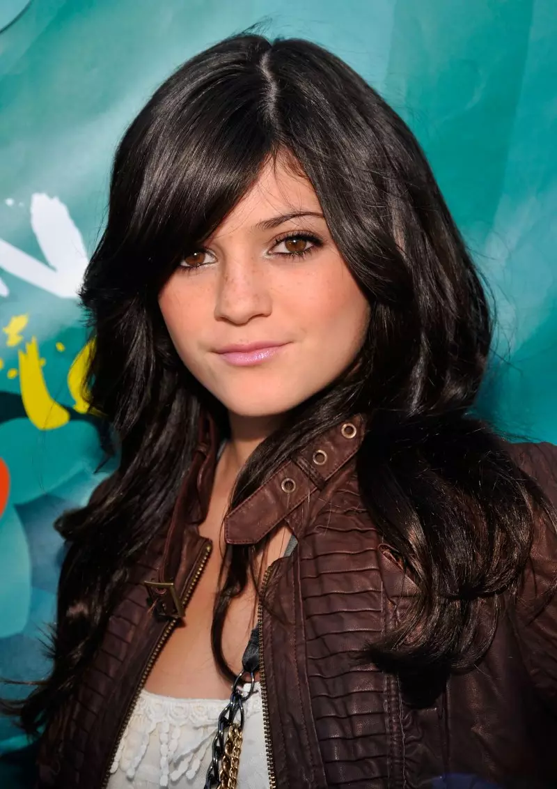 Kylie cheveux 9