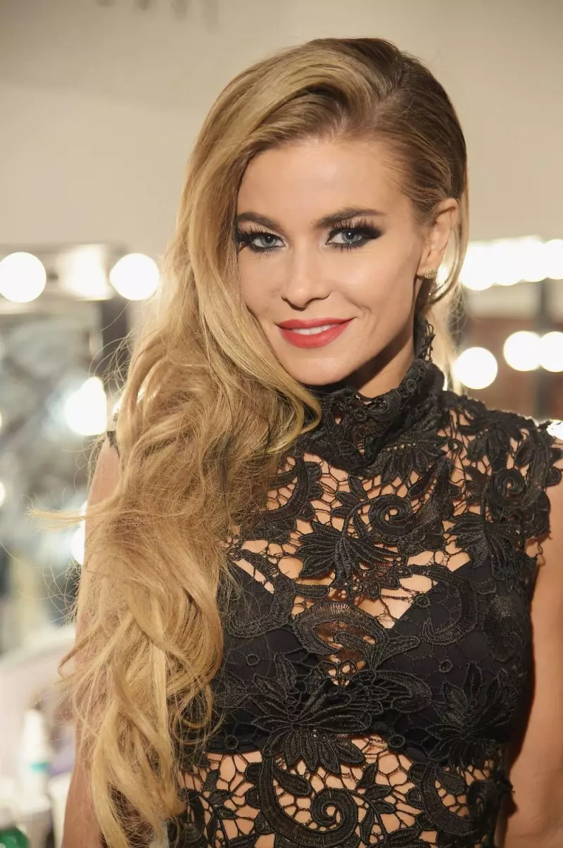 Carmen electra igitsina