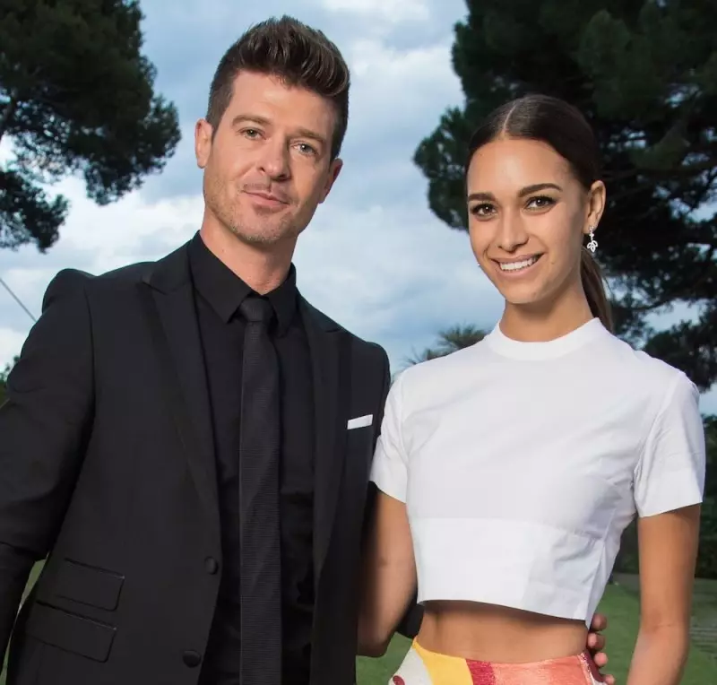 Robin thicke เมษายน geary