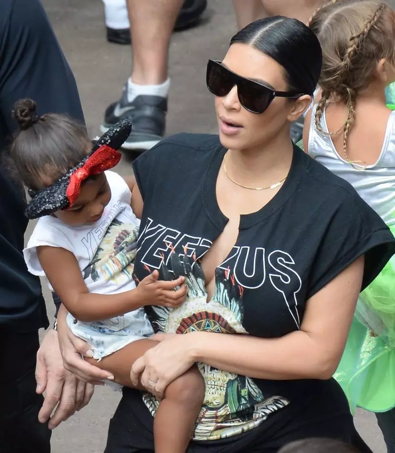 Kim kardashian yeezus shirt