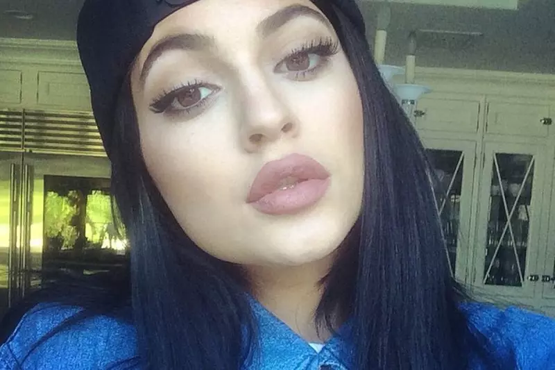 Kylie jenner ئۆزگەرتىش 2014-يىلى 9-ئاي