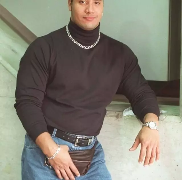 Todo o que é incrible sobre a foto dos anos 90 de Dwayne 'The Rock' Johnson - Life & Style