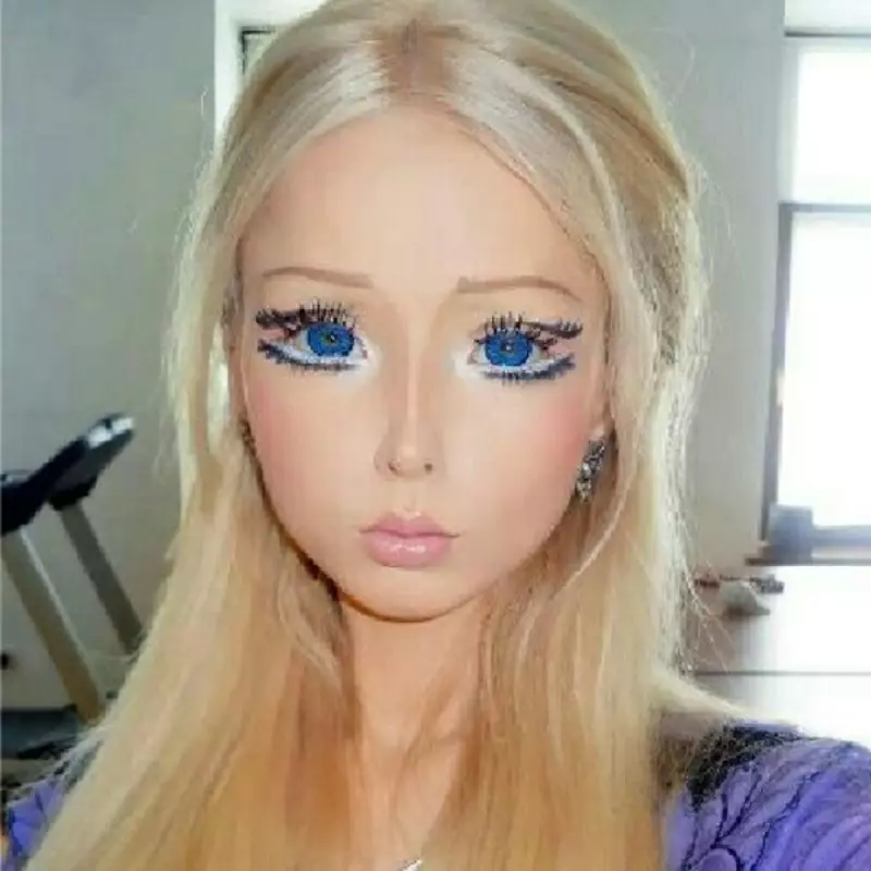 Human barbie valeria lukyanova larawan 13