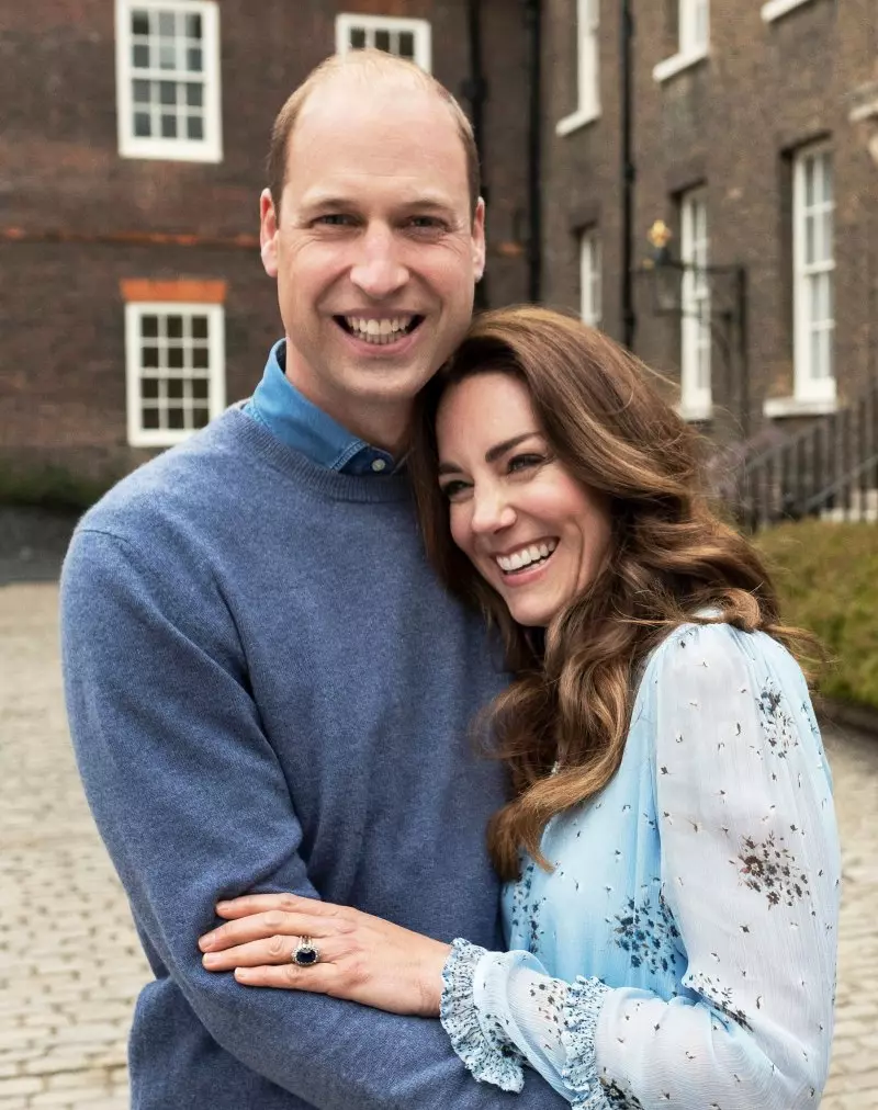 Prince William le Kate Middleton Cutest Photos 10th Sehopotso sa Lechato