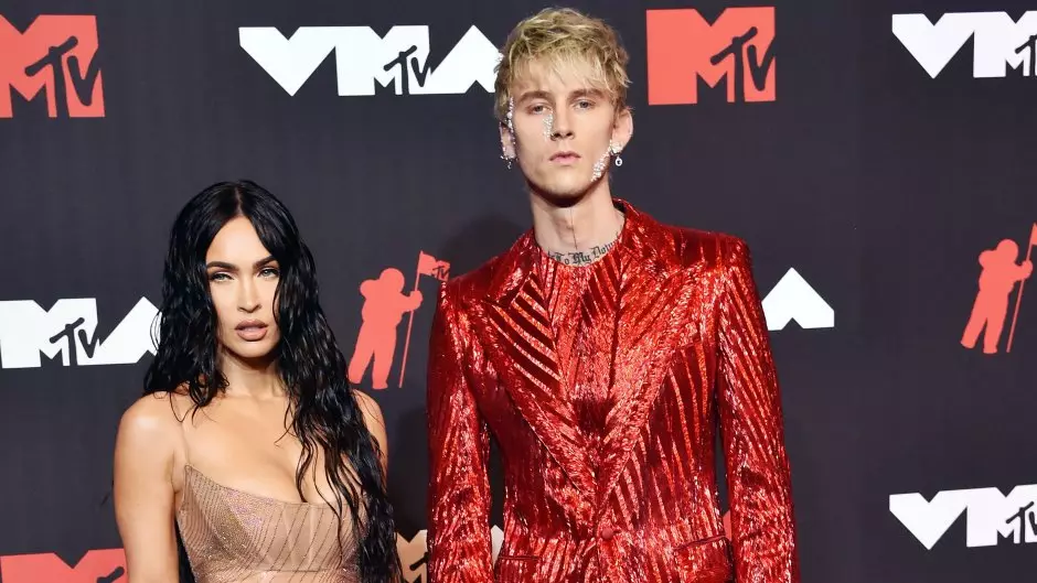 Amlíne Chaidrimh Megan Fox agus Machine Gun Kelly: Grianghraif 6