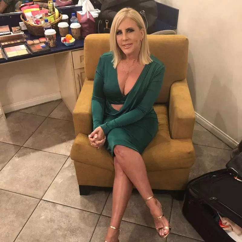 Vicki Gunvalson wuu hadlay ka dib markii uu saadaaliyay Meghan Jim Edmonds Split