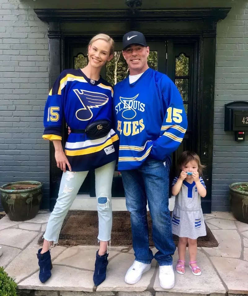 Vicki Gunvalson wuu hadlay ka dib markii uu saadaaliyay Meghan Jim Edmonds Split