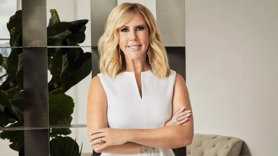 Vicki-Gunvalson-ANG-TINUOD-BABALAY-SA-ORANGE-COUNTY-Season-14