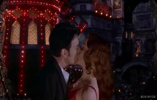 I-Moulin Rouge Steamiest On Screen Kisses