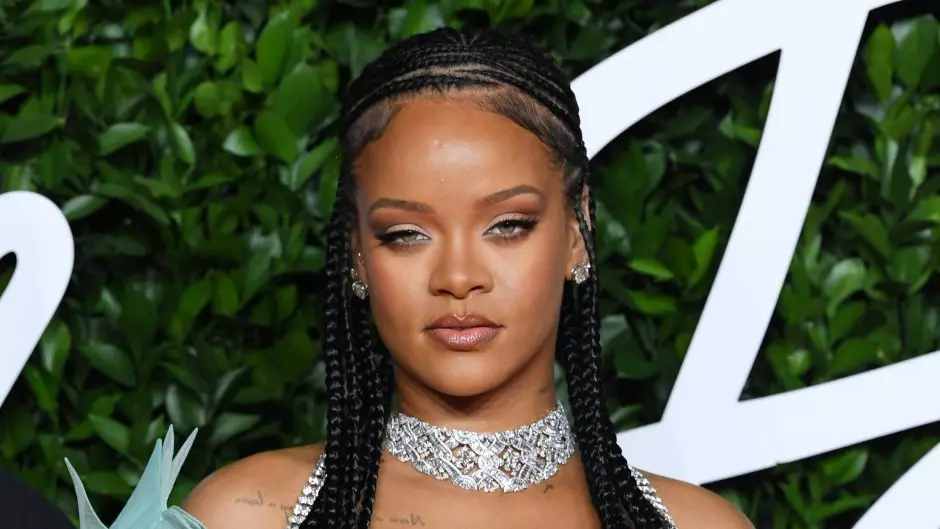 Rihanna 데이트 역사 - Hassan Jameel, Drake, Chris Brown 등