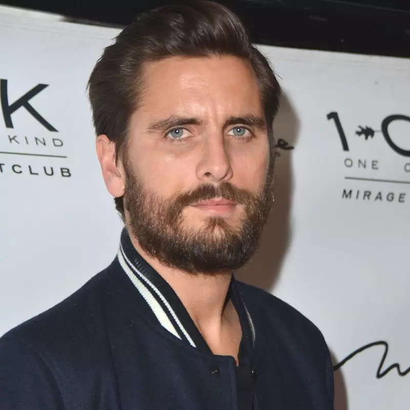 adsefydlu Scott disick