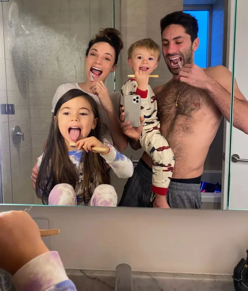 nev schulman nga asawa nga si laura perlong nanganak ug baby no 3