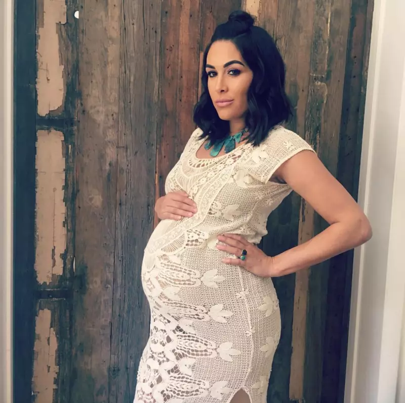 Brie bella buntis 32 ka semana