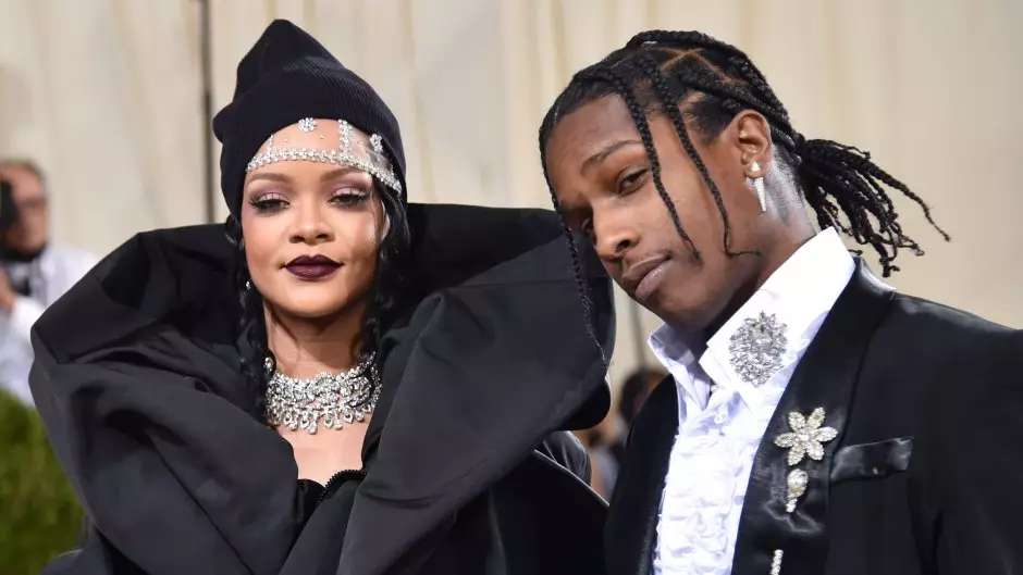 Rihanna ma'itaga pepe Numera 1 ma ASAP Rocky