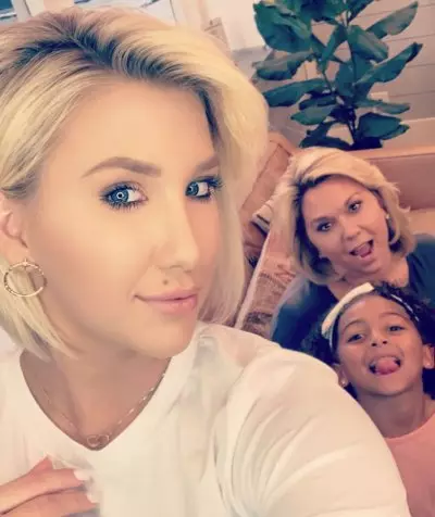 Chloe Chrisley Todd Chrisley Mjukuu