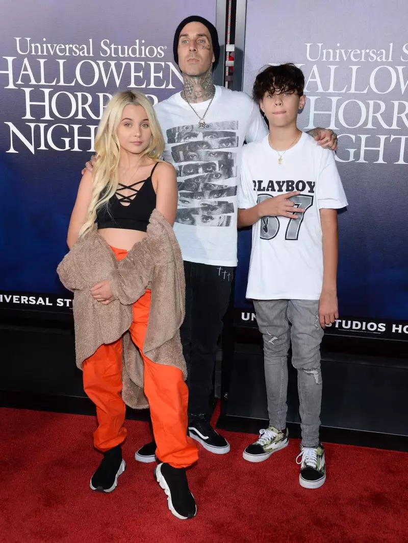 Travis Barker dhe fëmijët e tij në tapetin e kuq