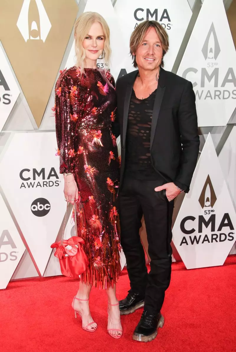 Keith Urban û Nicole Kidman li CMAs