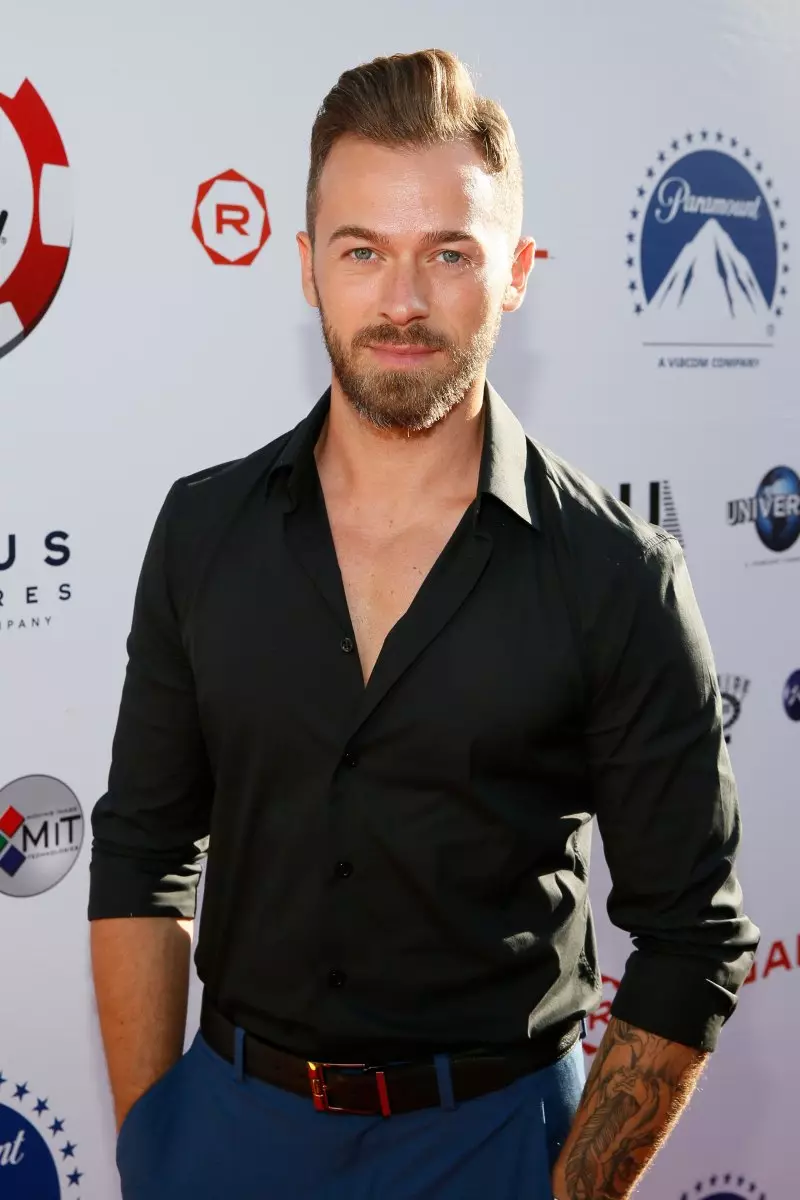 Artem Chigvintsev trên Dancing With the Stars Season 29