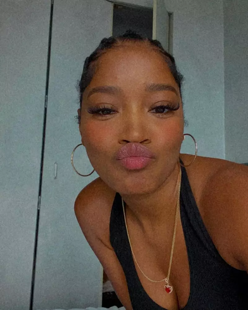 Satiekas Keke Palmer un Elvin