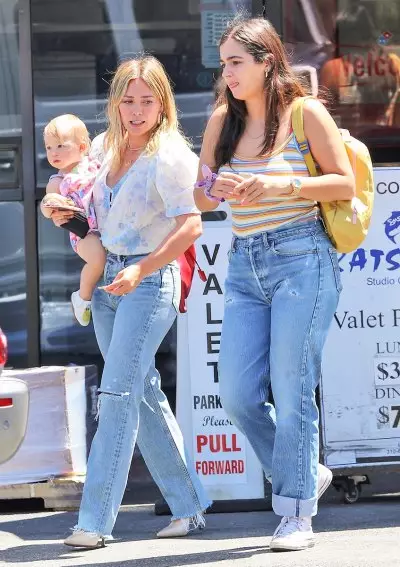 Hilary Duff Lunch ụbọchị Daughter Banks