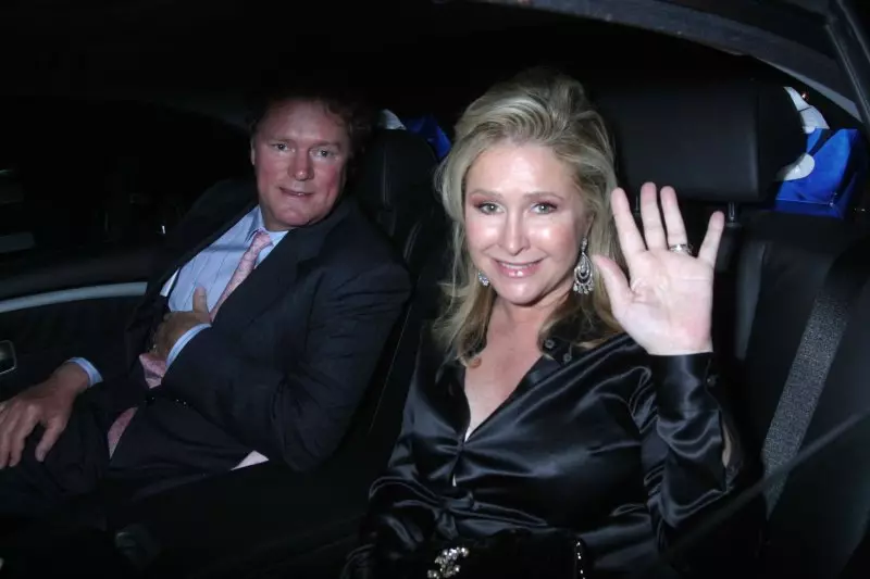 kathy-hilton-plastic-surgery-2005