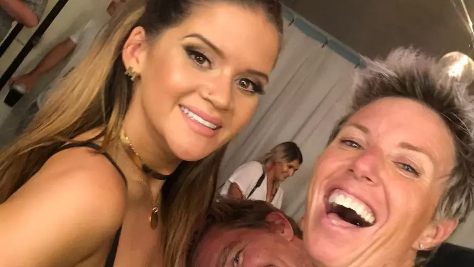 Maren Morris Kasama si Erin Oprea