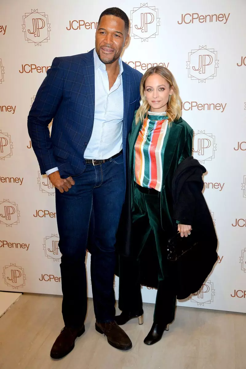 Michael Strahan, Nicole Richie 'කෙටි ගැහැණු ළමයා අගය කිරීමේ දිනය