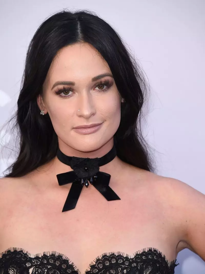 Ölkə Musiqi Kraliçası! Kacey Musgraves'in İllər ərzində Çevrilməsi