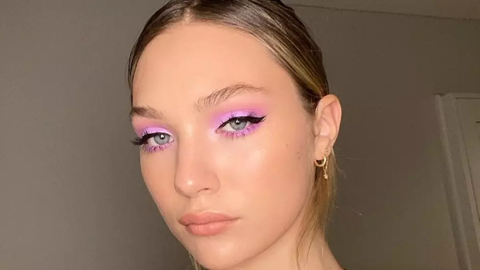 Glam Selfies на Maddie Ziegler