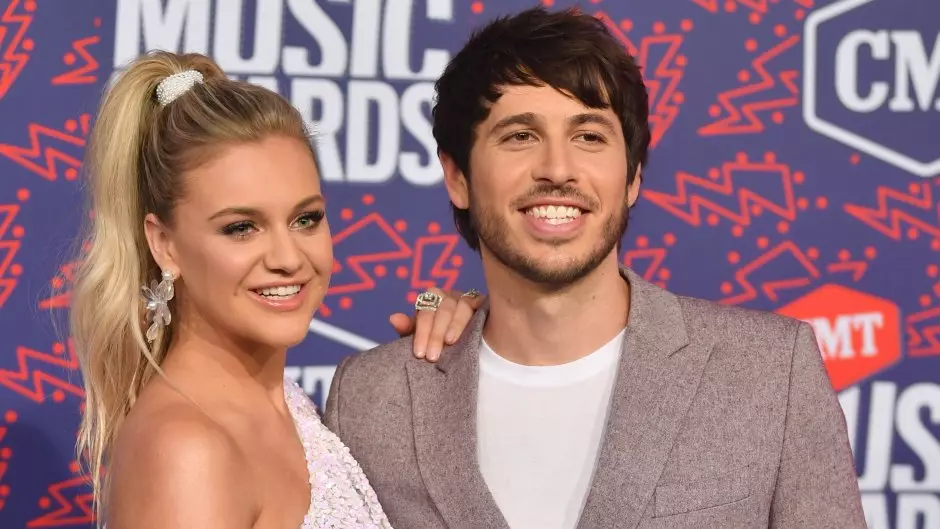 Ang Bana ni Kelsea Ballerini nga si Morgan Evans Usa Usab Usa ka Bituon sa Musika sa Bansa