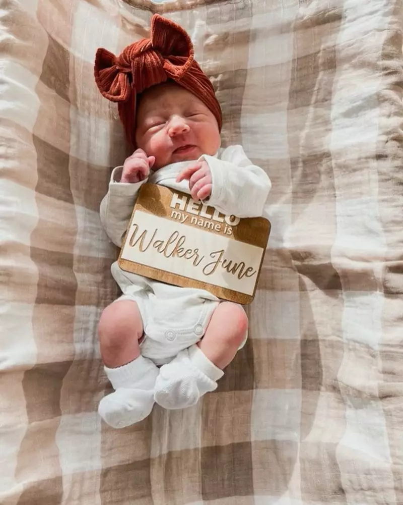 Chelsea Houska lánya, Walker June DeBoer Fotók: Baby No. 4 3