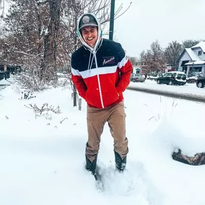 Blake Horstmann Colorado Snowing Ritratt