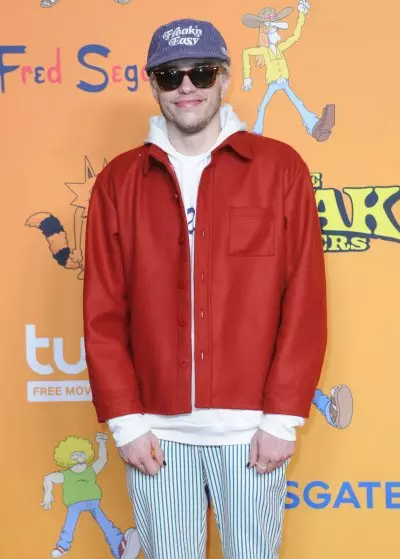 Kutheni uPete Davidson ecima i-Instagram? Uyabuya, Ulandela uKim