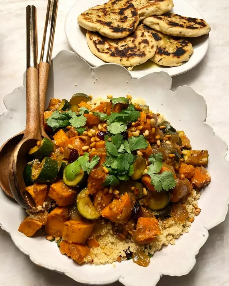 Chrissy-Teigen-veggie-couscous-with-piccy-pine-nuts-desc-2018