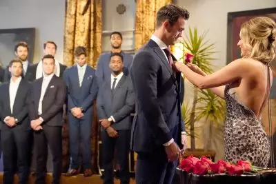 O le Tauvaga o le 'Bachelorette' a Clare Crawley o Ben Smith o se Fitafita Fitafita — Ia Iloa Ia!