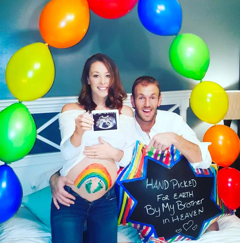 Annuncio della gravidanza di Jamie Otis